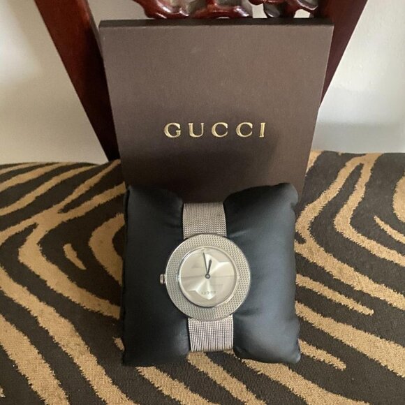 Gucci | Jewelry | Price Drop Gucci Watch For Sale Great For Spring And ...